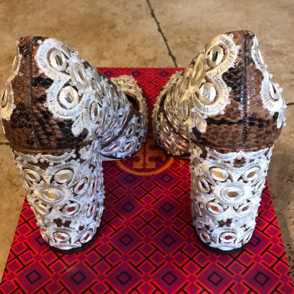 Tory Burch | Shoes | Tory Burch Faded Coffee Ivory Francesca Pumps 85 ...